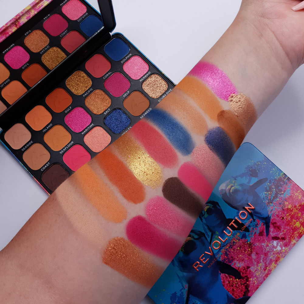 Revolution Forever Flawless Hydra Dolphin Eyeshadow Palette Pinkpanda It